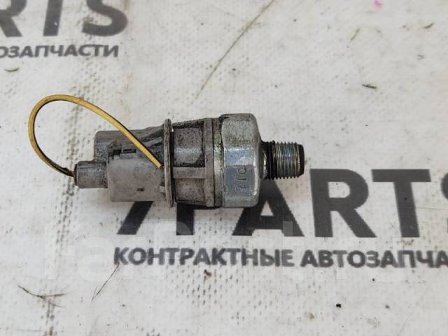 Датчик давления масла Toyota Camry Gracia 1998 8943833010 SXV20 5SFE ...