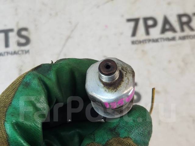 Датчик давления масла Toyota Camry Gracia 1998 8943833010 SXV20 5SFE ...