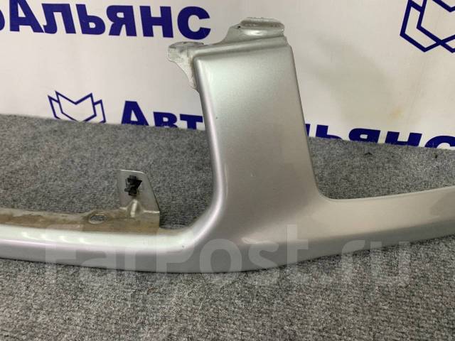 Ресничка под фары Toyota RAV4 ZCA25 купить в Иркутске по цене: 8 000 ...