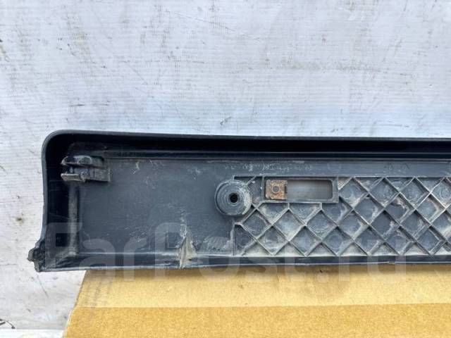 Подиум номерного знака Toyota Land Cruiser Prado 5211460210 150 купить ...