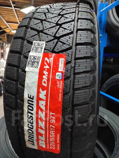 Bridgestone Blizzak DM-V2, 225 55 17, 17", 1 шт, 225 мм, 55 %, радиальный, зимние, без шипов ...