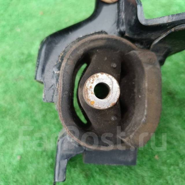 Подушка двигателя Toyota Wish 2009 1237237010 ZGE20 2ZR-FAE, левая ...