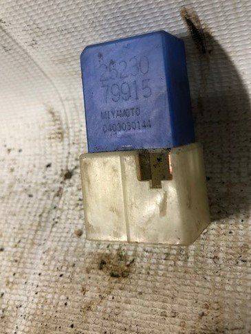 Реле Nissan Skyline V35 (2001—2007) Nissan Skyline V35 (2001—2007 ...