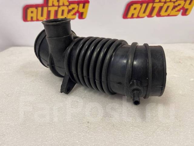 Патрубок воздушного фильтра Mitsubishi Pajero / Montero MR266308 K96 ...