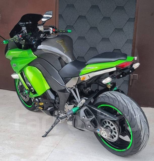 Kawasaki Ninja 1000R, 2011, 1 000 куб. см. 4х тактный, без пробега ...