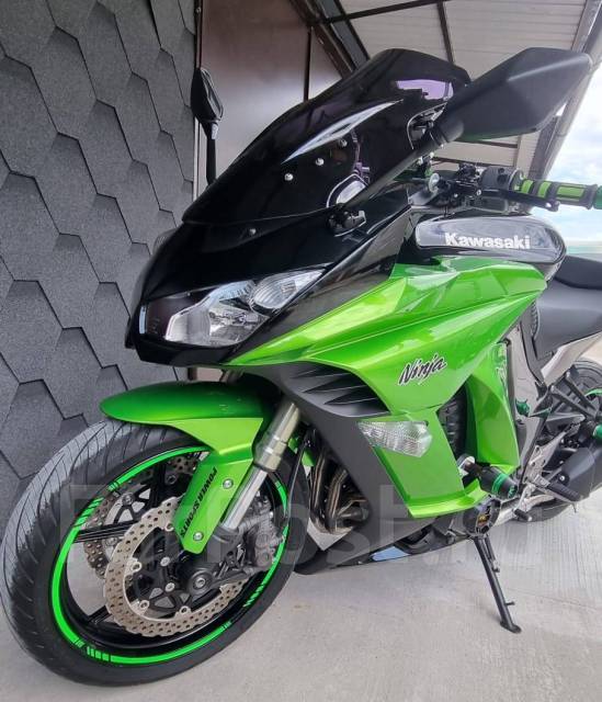 Kawasaki Ninja 1000R, 2011, 1 000 куб. см. 4х тактный, без пробега ...
