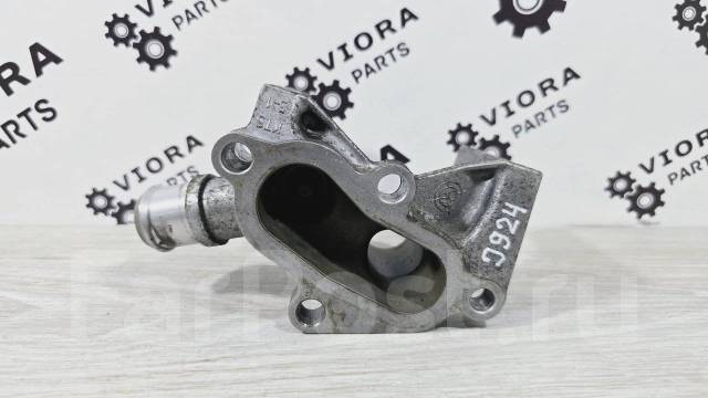 Фланец (тройник) системы охлаждения Ford Focus 2007 1221325 2 HXDB ...