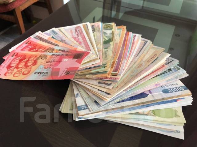 Банкноты мира, новый, в наличии. Цена: 24 000₽ во Владивостоке