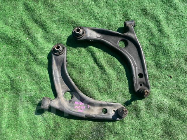 Рычаг передний (пара) Toyota Ractis NCP125 купить во Владивостоке по ...