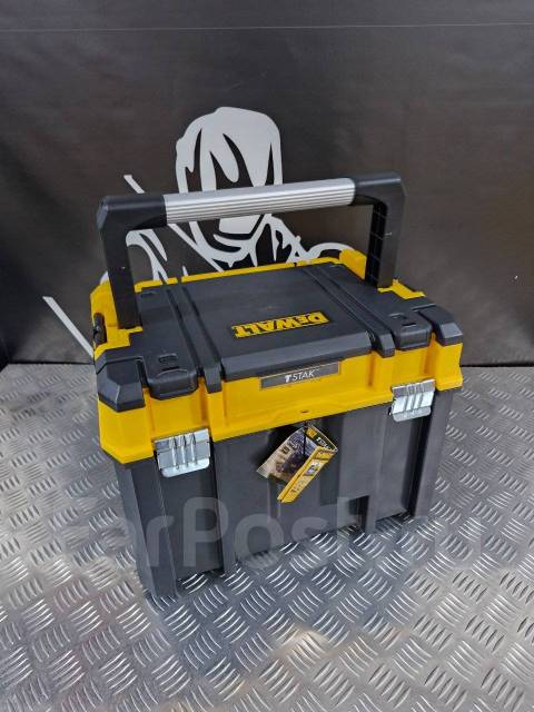 Ящик - органайзер Dewalt Tstak DWST17814, новый, в наличии. Цена: 9 000 ...