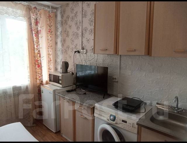 Студия, улица Комсомольская 83, север, 5 этажей, 3 этаж, 18,0 кв. м ...