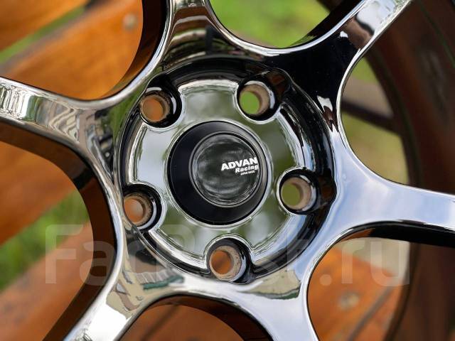 Advan RG2 F8650F, 18", 1 шт, Ширина диска 8.5" Вылет (ET) 38 мм. 5x114 ...