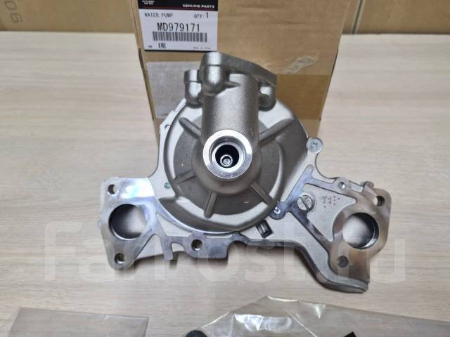 Помпа водяная Mitsubishi MD979171 Pajero (03-18) 6G72, 6G74, 6G75 ...