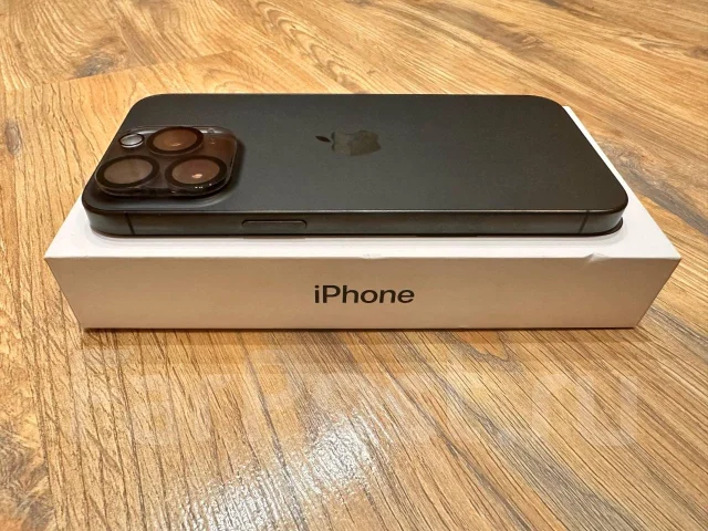 Продам iPhone 15 Pro Max 256GB Black Titanium! Гарантия от DNS, 6.70 ...