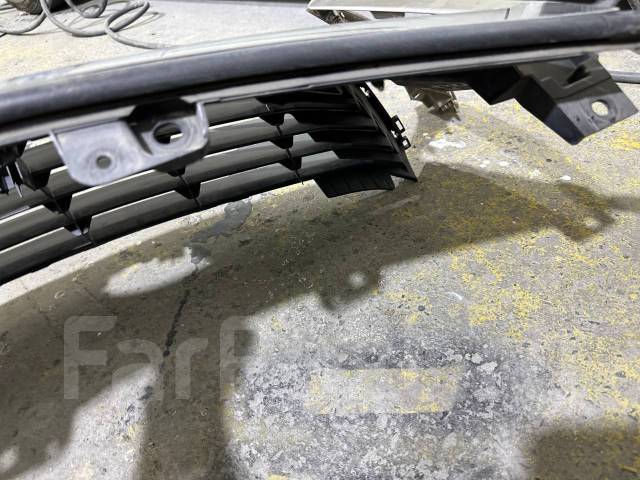 Решетка радиатора Lexus Rx350 2015-2019 5311148320 AGL20W во Владивост ...