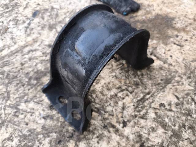 Крепление подвесного подшипника, Isuzu Elf 4HF1 4HG1 купить в Иркутске ...