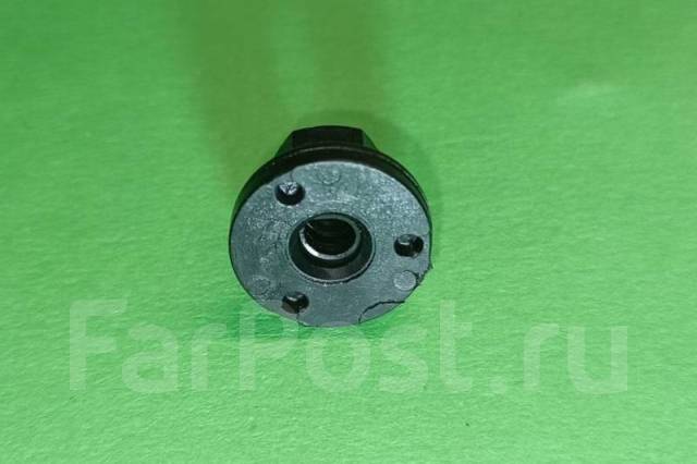 Гайка Пластиковая Оригинал Mercedes-Benz Actros Axor Atego Актрос Аксор ...