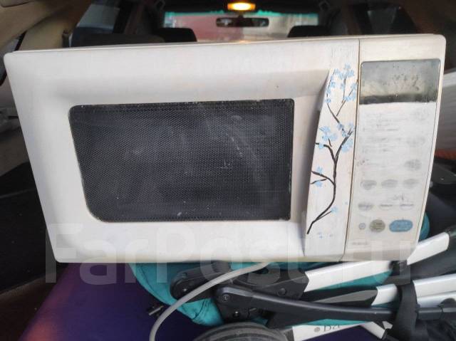 Продам микроволновку, LG MS-2042G, б/у, в наличии. Цена: 1 200₽ во Владивостоке
