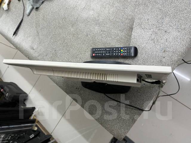Прекрасный Dexp 32 дюйма. Ловит все и от антенны! FullHD, LED, 22", HD, б/у, в наличии. Цена: 4 ...