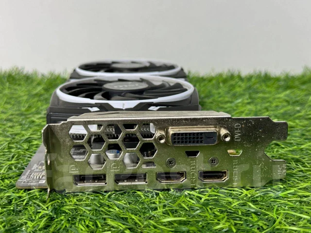 Видеоадаптер AMD Radeon RX 580 Armor 8G OC (8GB) в Находке, б/у, в ...