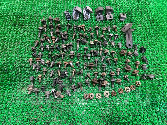 Кузовной крепеж Toyota Sprinter AE101 4AFE купить во Владивостоке по ...