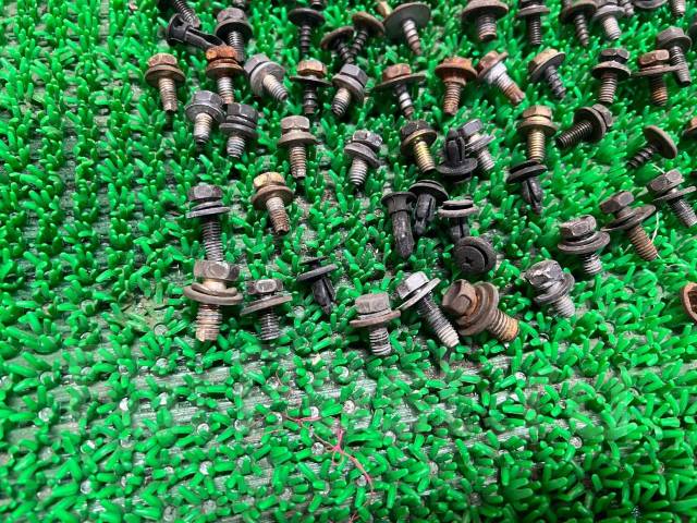 Кузовной крепеж Toyota Sprinter AE101 4AFE купить во Владивостоке по ...