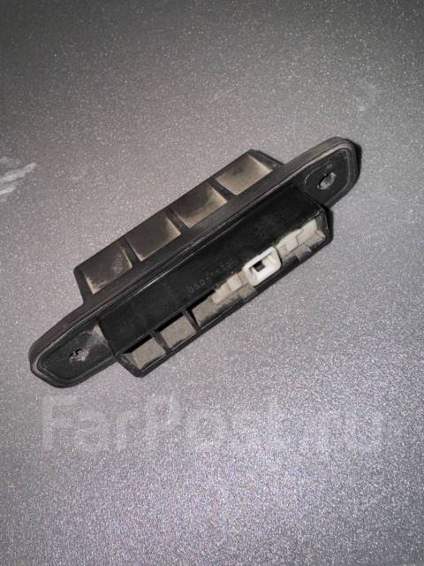 Кнопка открывания багажника Toyota Camry AVV50 купить во Владивостоке ...