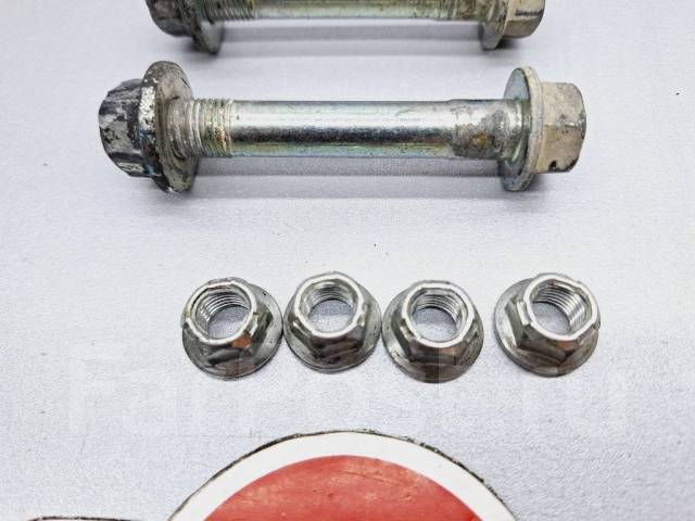 Болт амортизатора Subaru Forester 2009 901000357 SH5 EJ205, задний ...