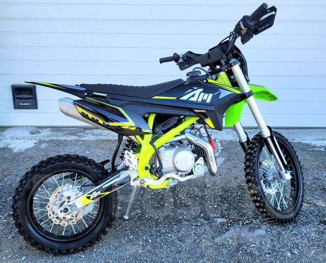 Apollo Thunder 125, 2025, 125 куб. см. 4х тактный, без пробега ...