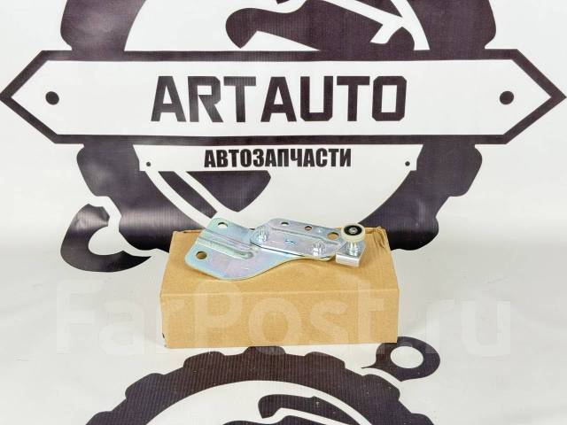 Верхний ролик сдвижной левой двери Nissan Nv200 82401-JX00A купить в ...