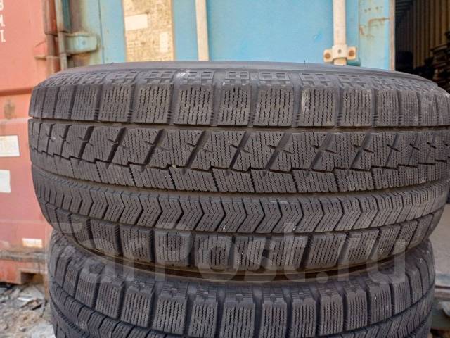 Bridgestone Blizzak VRX, 205 60 R16, 16", 1 шт, 205 мм, 60 %, радиальный, зимние, без шипов ...