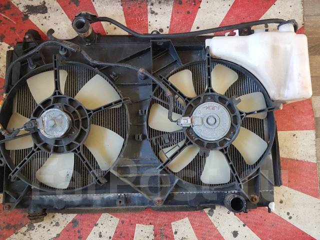 Радиатор основной Toyota Noah ZRR75G, 3ZR. купить в Уссурийске по цене ...