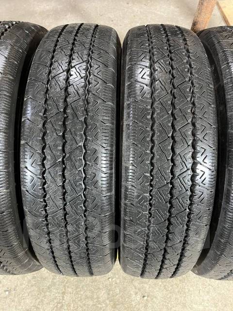 Bridgestone V-steel Rib 265, LT 205/70 R17.5, 17.5", 1 шт, 205 мм, 70 % ...