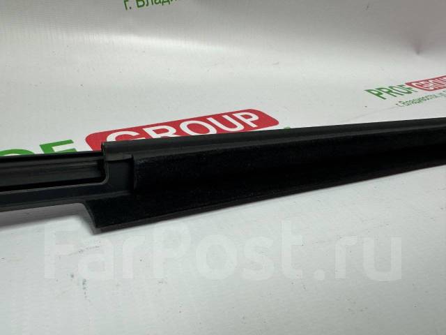 Молдинг стекла двери правый перед Toyota Land Cruiser 100 75710-60061 ...