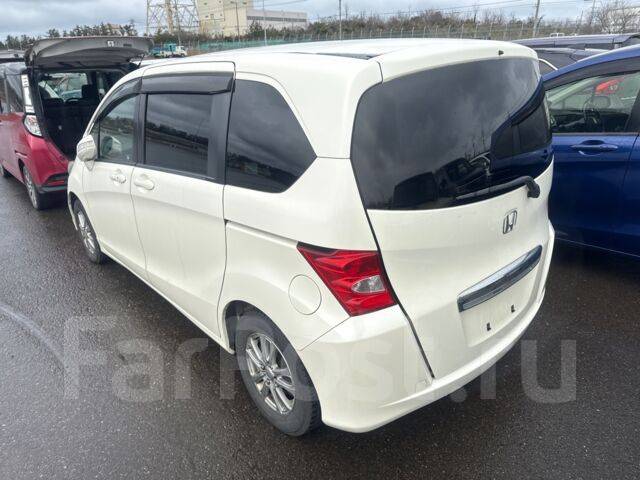 Honda Freed, 2010, GB3, L15A во Владивостоке