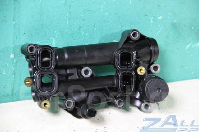 Корпус термостата с термостатом б/у отличное состояние пробег 60000 км ...