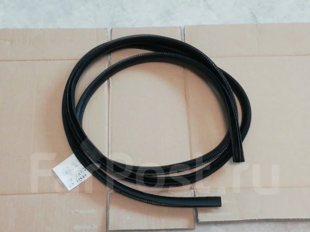 Уплотнитель стекла задней двери Toyota LITE ACE S402M 62353-BZ021 ...