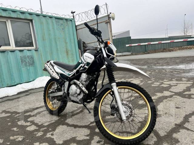 Мотоцикл Yamaha XT250 Serow, 2013 год, 250 куб. см. 4х тактный, 15 636 ...