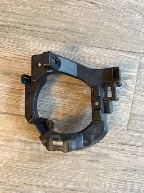 Крепление ПТФ 5212560060 Toyota Prado 150 правая новая оригинал купить ...