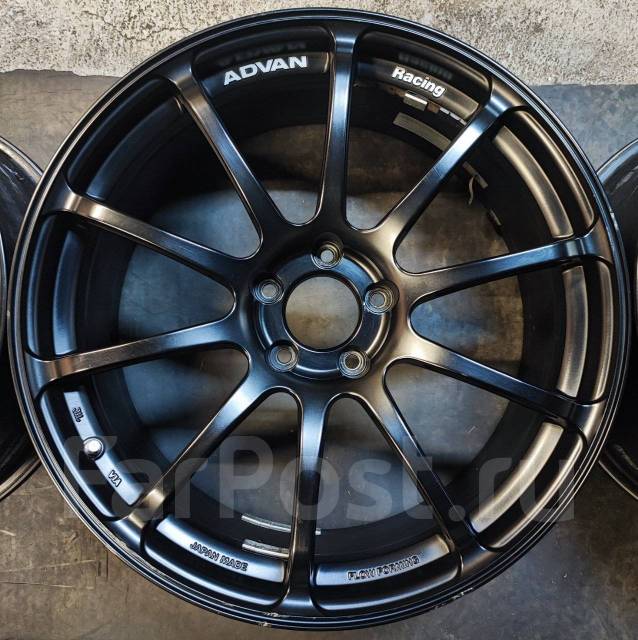 Advan Racing RS II R20 8.5 +42 5*114.3 Вес 9.2 кг, 20", 1 шт, Ширина ...