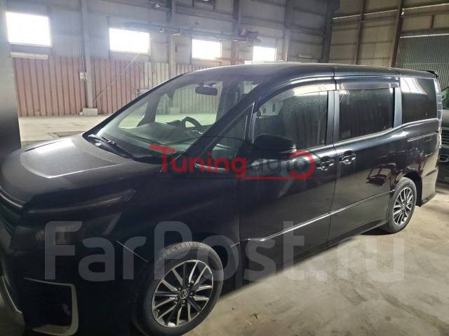 Toyota Voxy, 2014, ZRR80W, 3ZRFAE во Владивостоке