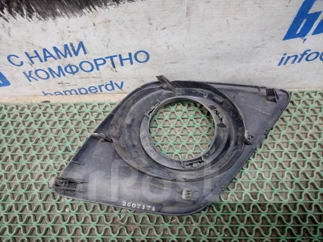 Накладка ПТФ GUN126L, GUN125L, GUN125R, GUN135L 52128-0K170 перед лево ...