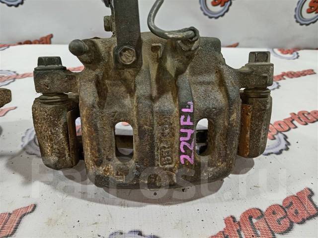 Суппорта Mitsubishi Delica 2005 MB858404 PD6W 6G72 №224, передняя ...