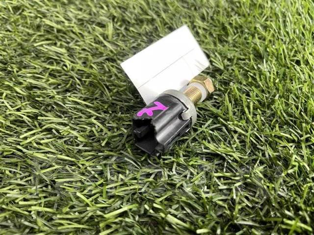 Датчик стоп сигнала Toyota Sprinter 2000 8434032050 AE114 4AFE ...