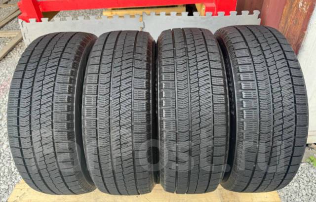 Bridgestone Blizzak VRX2, 215/60R16, 16", 1 шт, 215 мм, 60 %, радиальный, зимние, без шипов ...