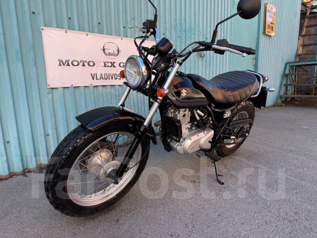 Suzuki RV 200 VanVan, 2015, 200 куб. см. 4х тактный, без пробега ...