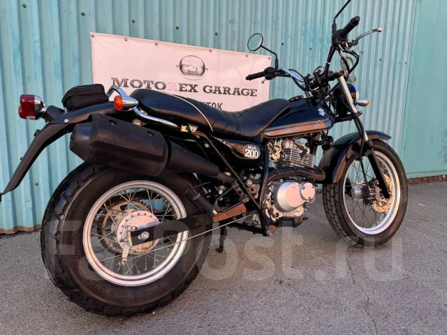 Suzuki RV 200 VanVan, 2015, 200 куб. см. 4х тактный, без пробега ...