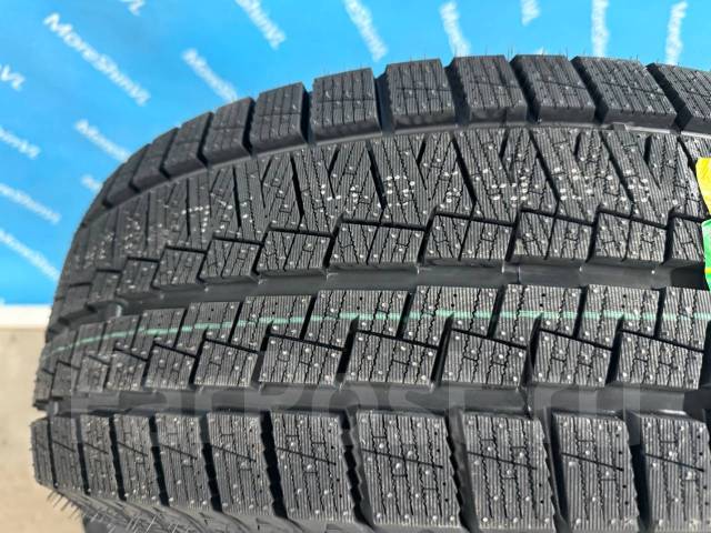 Kapsen SnowShoes AW33, 215/60r16, 16", 1 шт, 215 мм, 60 %, радиальный, зимние, без шипов. Цена ...