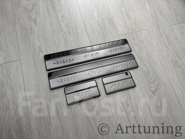 Алюминиевые накладки на порожки Honda Fit Gk3 Gk4 Gk5 Gk6 Gp5 Gp6 купить в Артеме по цене: 1 400 ...