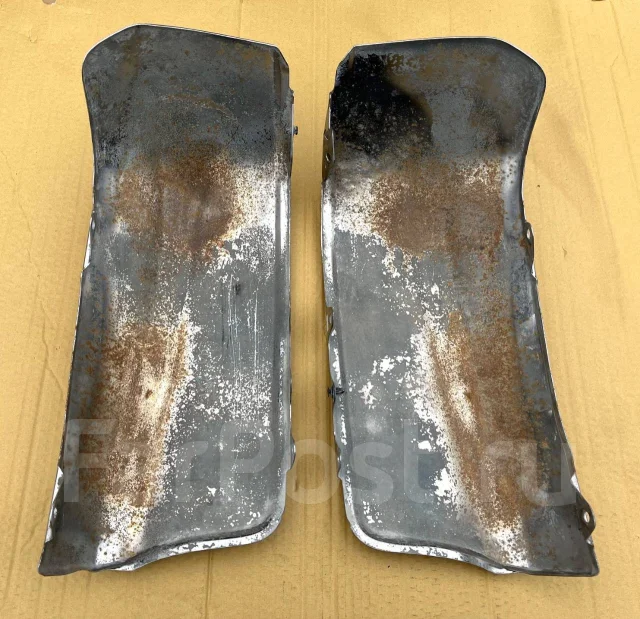 Клыки бампера Toyota Hilux с 2015 г. в купить в Тюмени по цене: 20 000 ...